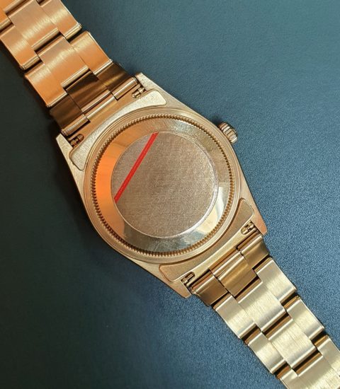 Montre Rolex Oyster Perpetual 14208 18k cadran bleu | Le Spécialiste ...